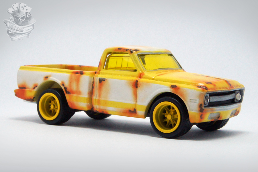 HWCustom: '69 Chevy Custom