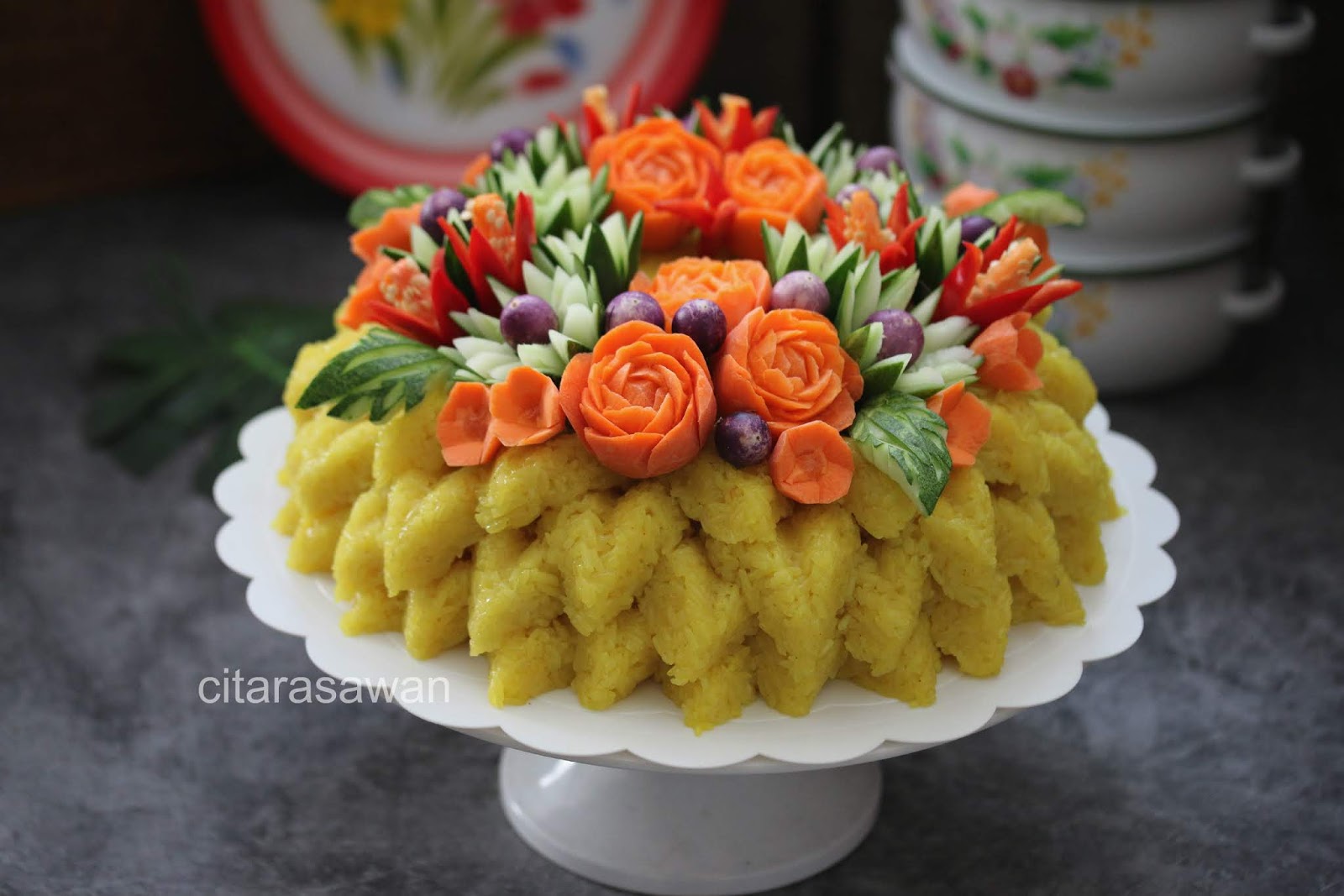 Pulut Kuning Berhias Matahari ~ Must Read!