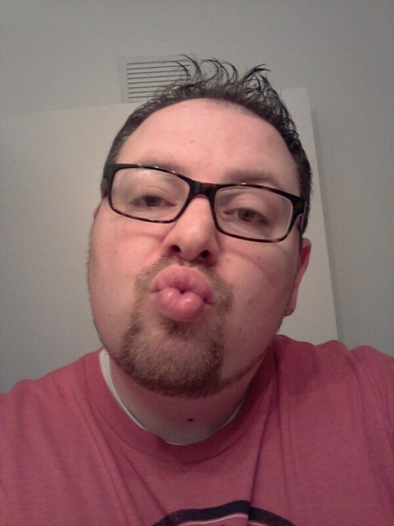 No Harmony: The Fails of Online Dating: Duck Lips