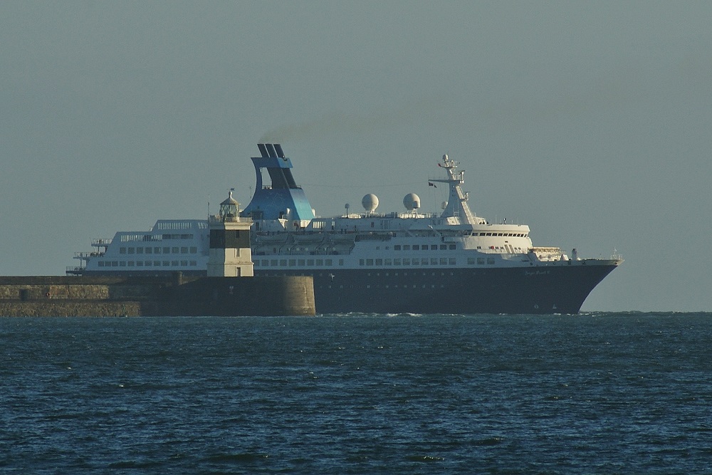 VESSELS AT HOLYHEAD: 2nd of July saw the arrival of two cruise ships at ...