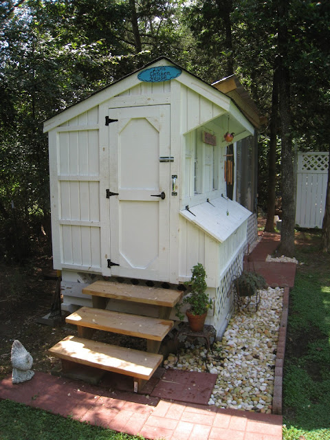 Repurposed For Life: The Taj Mahal Chicken Run