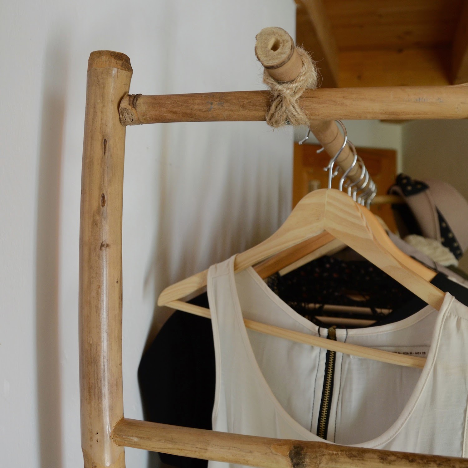 Feathers and Brushes: DIY Ladder Wardrobe