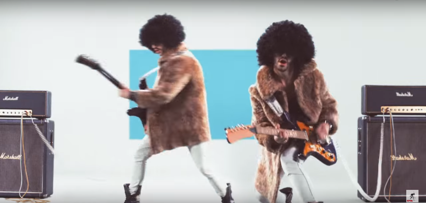 I cry like Yuko Oshima: Russian pop: Iowa (Айова)