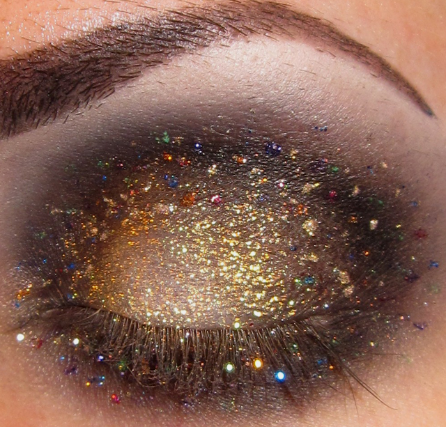 Glitter is my Crack: GALAXY eye makeup look