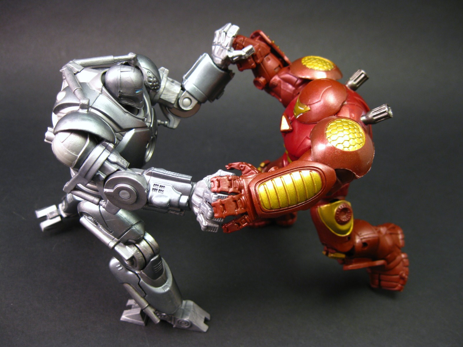 Chase Variant: Iron Man 2 Comic Series 3.75" Hulkbuster Armor
