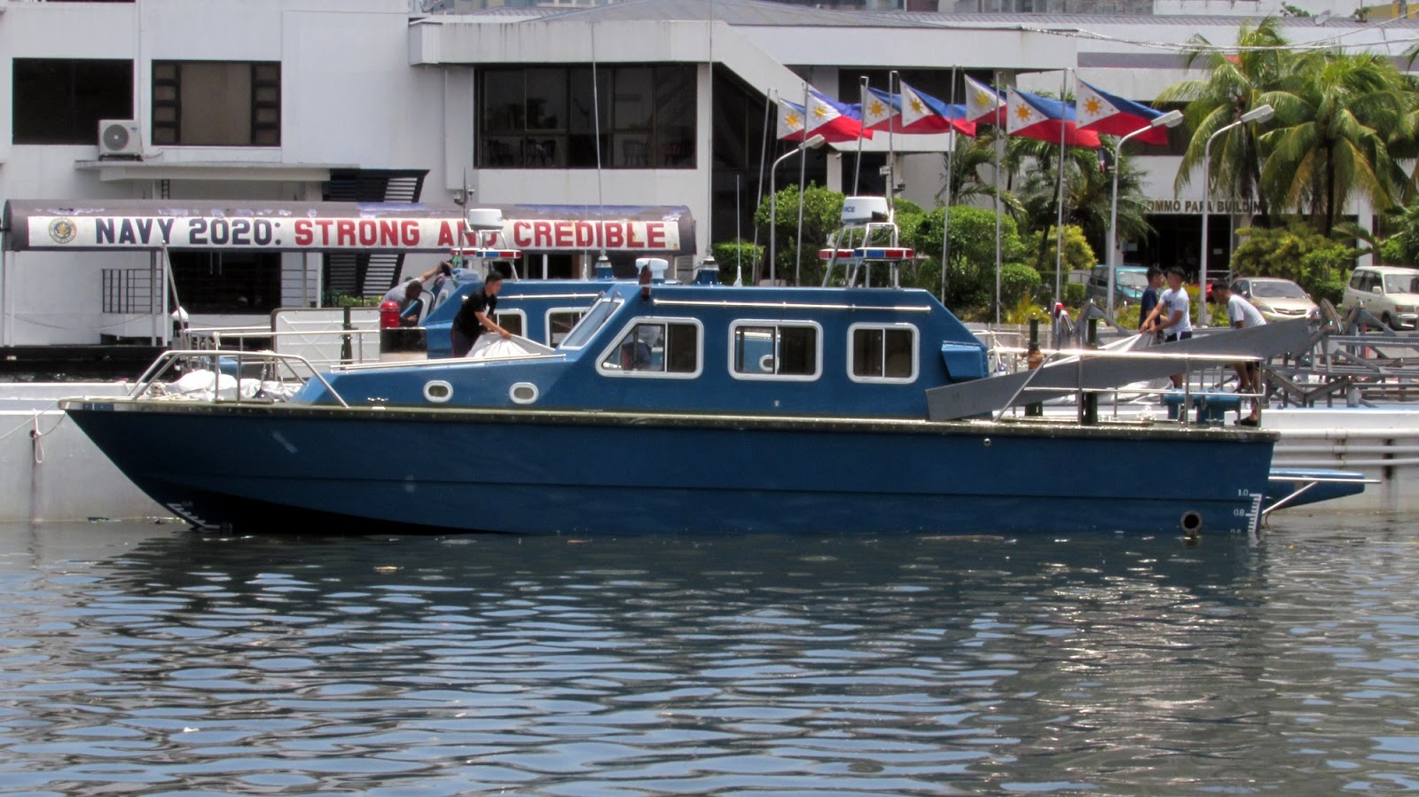 DEFENSE STUDIES: China Donates Four Patrol Boats to PH Navy