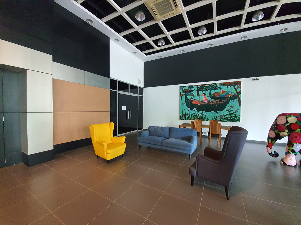 BookXcess Launches Online Meets Offline Concept Bookstore