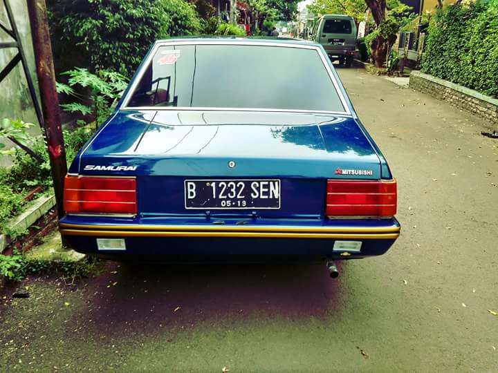 Dijual Sedan Retro Lancer SL 82 Cakep Banget....Kinzlong Bingits ...