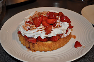Busy Eating: Easy Strawberry Shortcake Shortcut