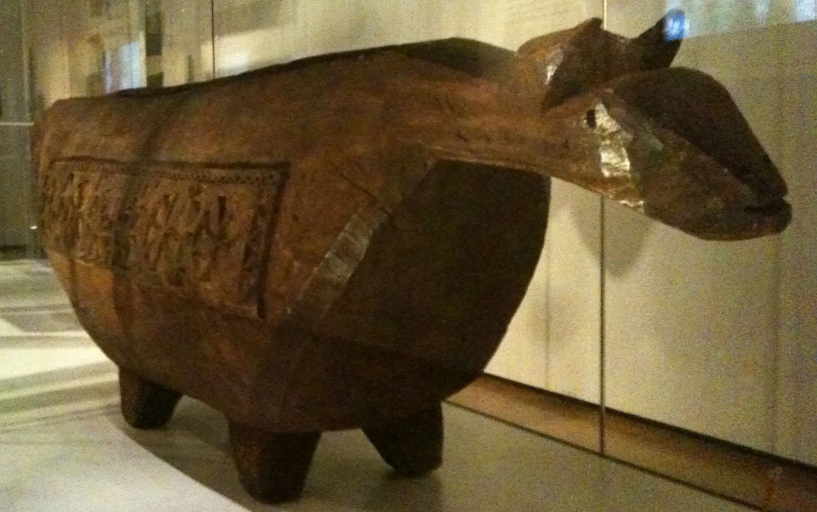 A History of the World in 100 Objects: 94. Sudanese Slit Drum (Sudan ...