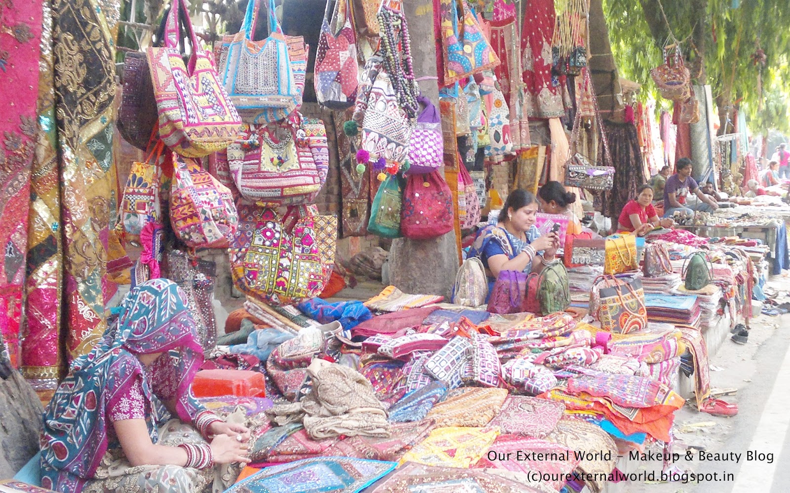 A Walk Through Janpath