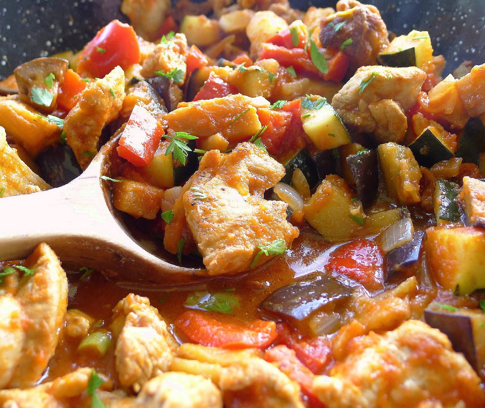 MY KITCHEN IN SPAIN: PISTO, A SUMMERTIME STEW