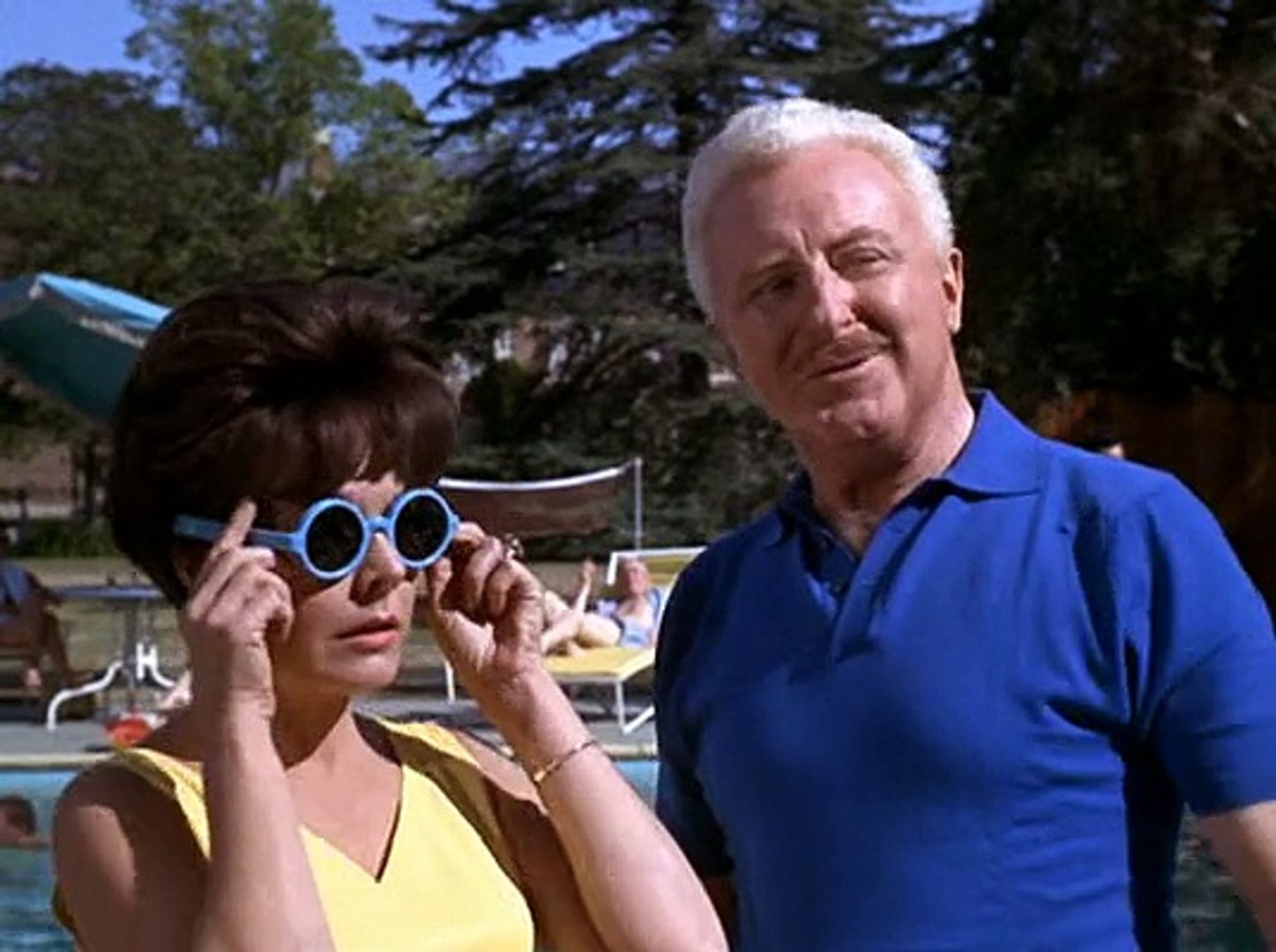 Benjamonster's TV: EPISODE GUIDES: Bewitched Season Three