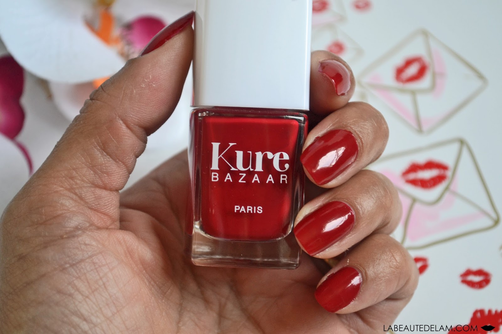 Mademoiselle K : le vernis rouge parfait signé Kure Bazaar