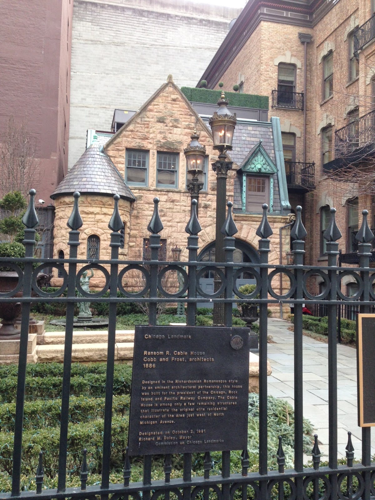 African Home Decor: The Cable House