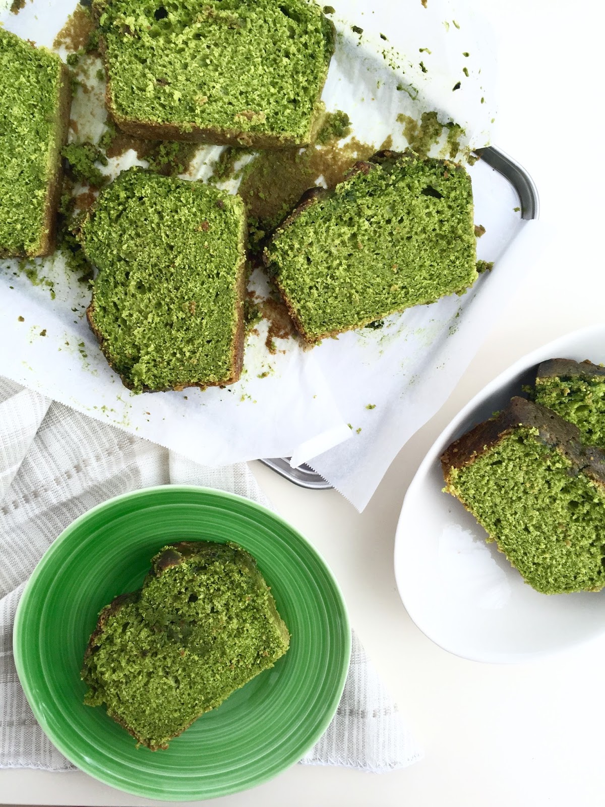 Crumbs and Cookies: matcha loaf cake.