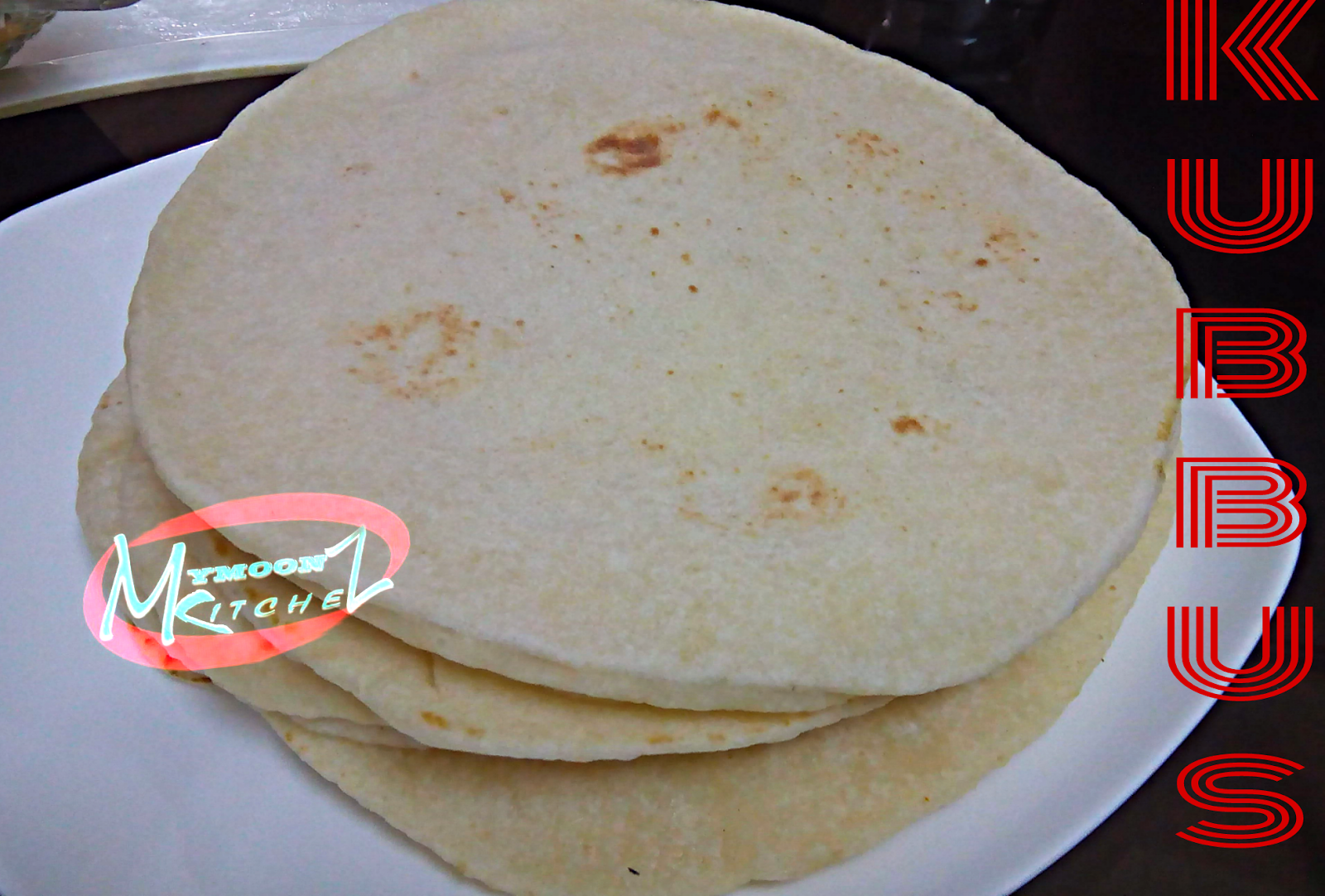 Mymoonz Kitchen: Mutabal with Spicy Chicken fry and Kubbus