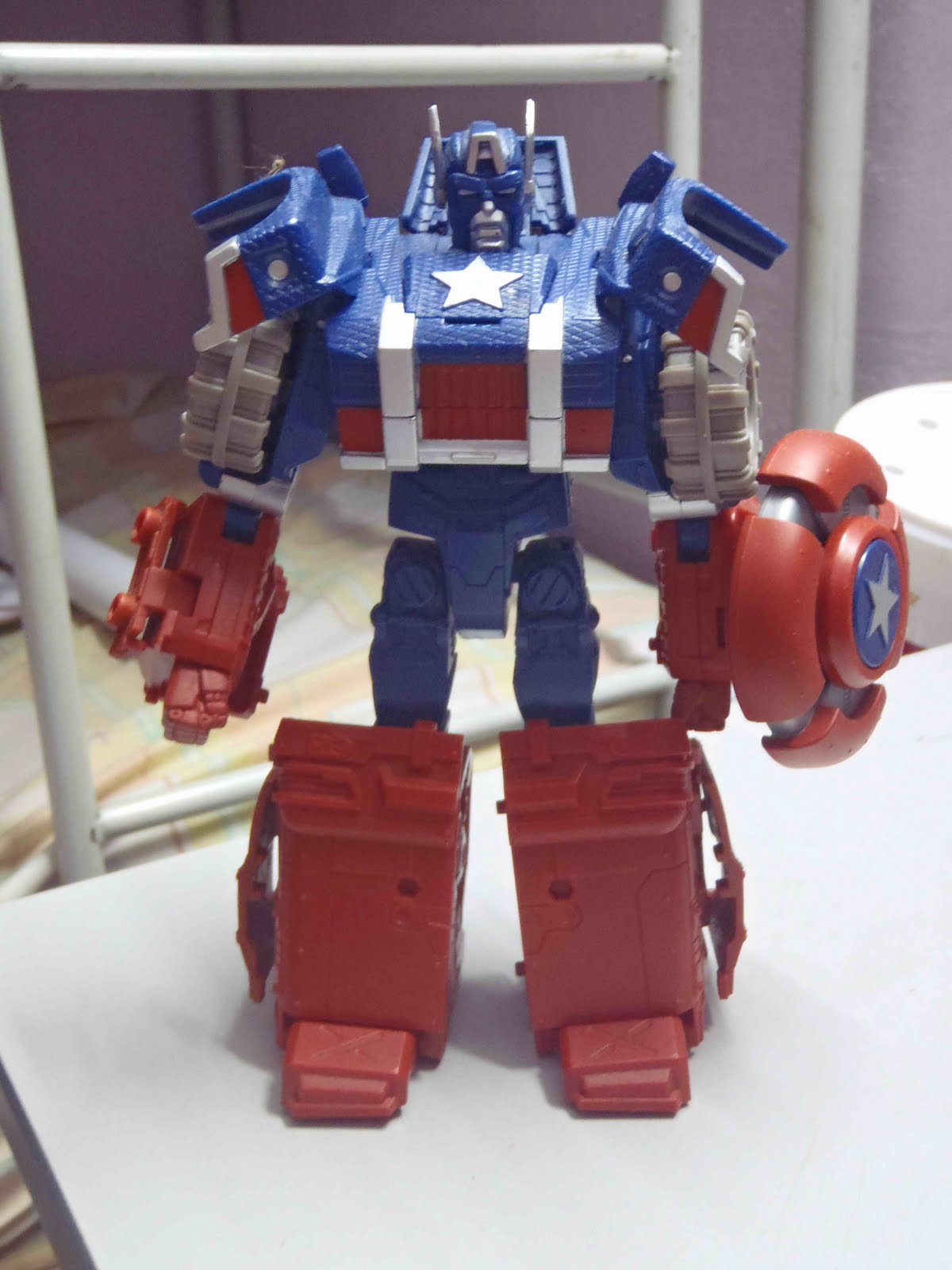 New Planet Cybertron: Transformers Review – Captain America (Marvel ...