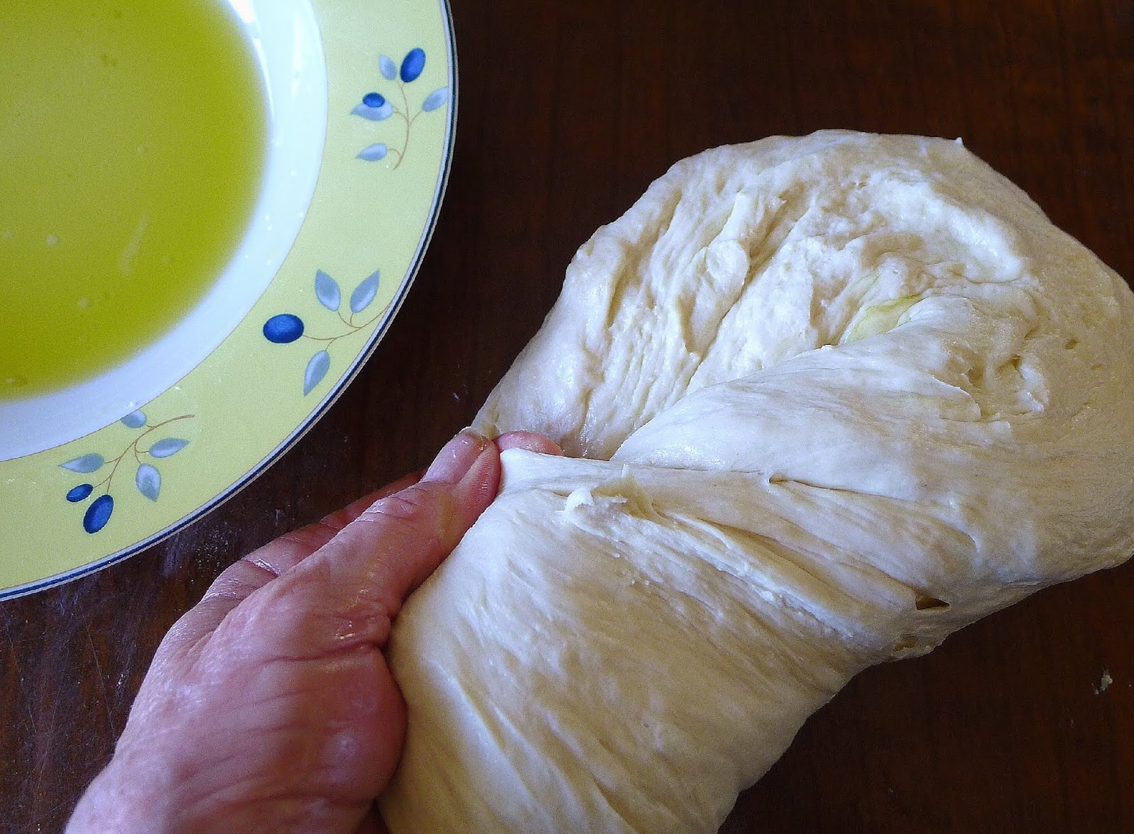 MY KITCHEN IN SPAIN: WHEN THE BREAD IS GONE—MAKE MOLLETES