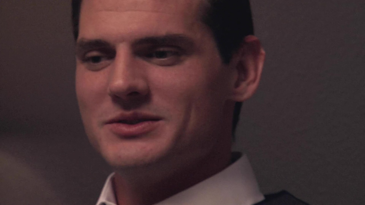 ausCAPS: Steven Gantt nude in Gigolos 1-02 "All 4 One"