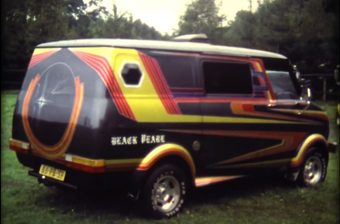 Bedford CF2 Van: Richard's custom vans movies