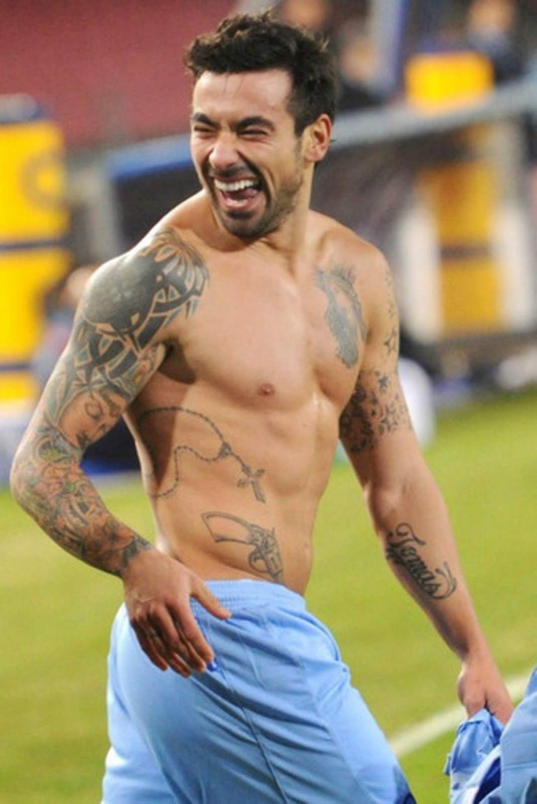 tattoos designs collection Gallery: Ezequiel Lavezzi Tattoo – Tells The ...