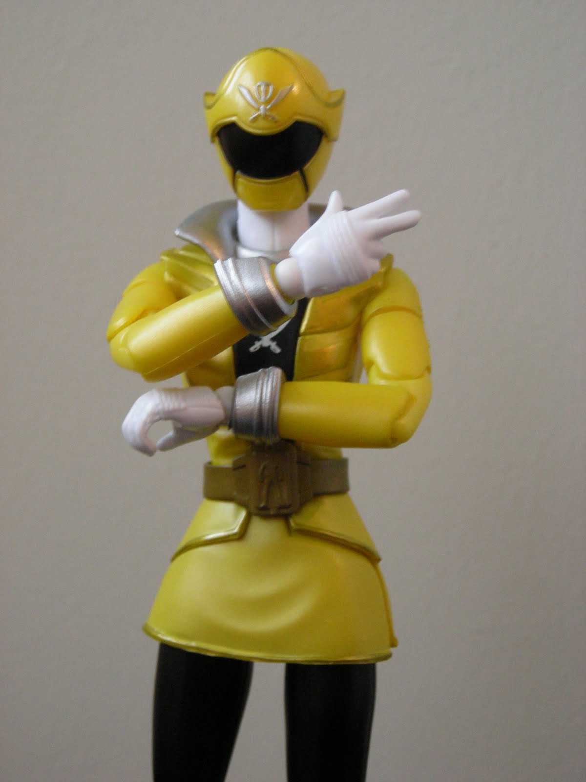 Gokai Yellow Pose