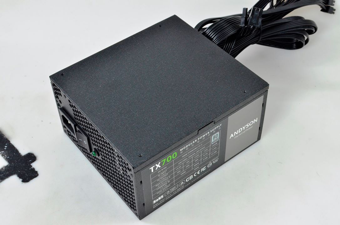 REVIEW - Andyson TX700 (700W) 80Plus Titanium