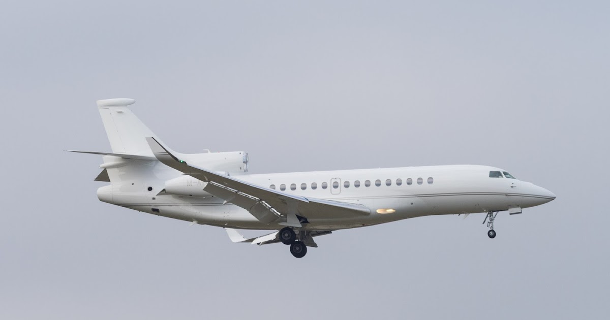 FLUGZEUGE Privatjets etc: M-ATEX Dassault Falcon F8X FA8X