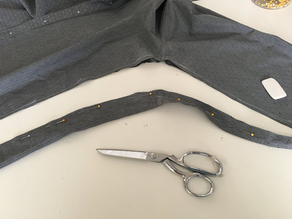 sewcreatelive: Men's Dress Shirt--How to Taper Sides