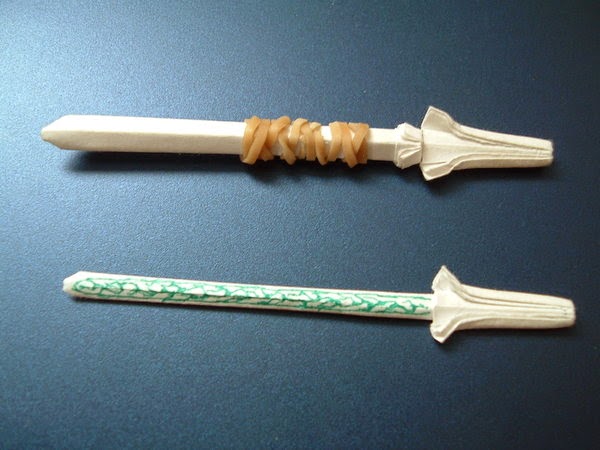 origami sword ~ craft projects art ideas