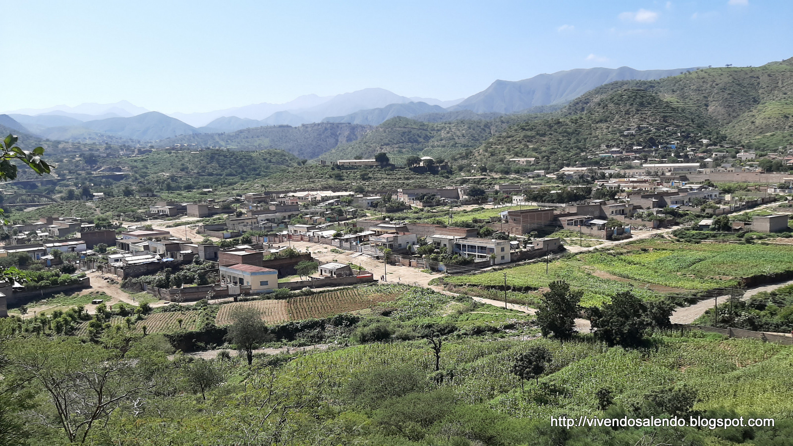 VIVENDO SALENDO: Photos of Ghinda, Eritrea.
