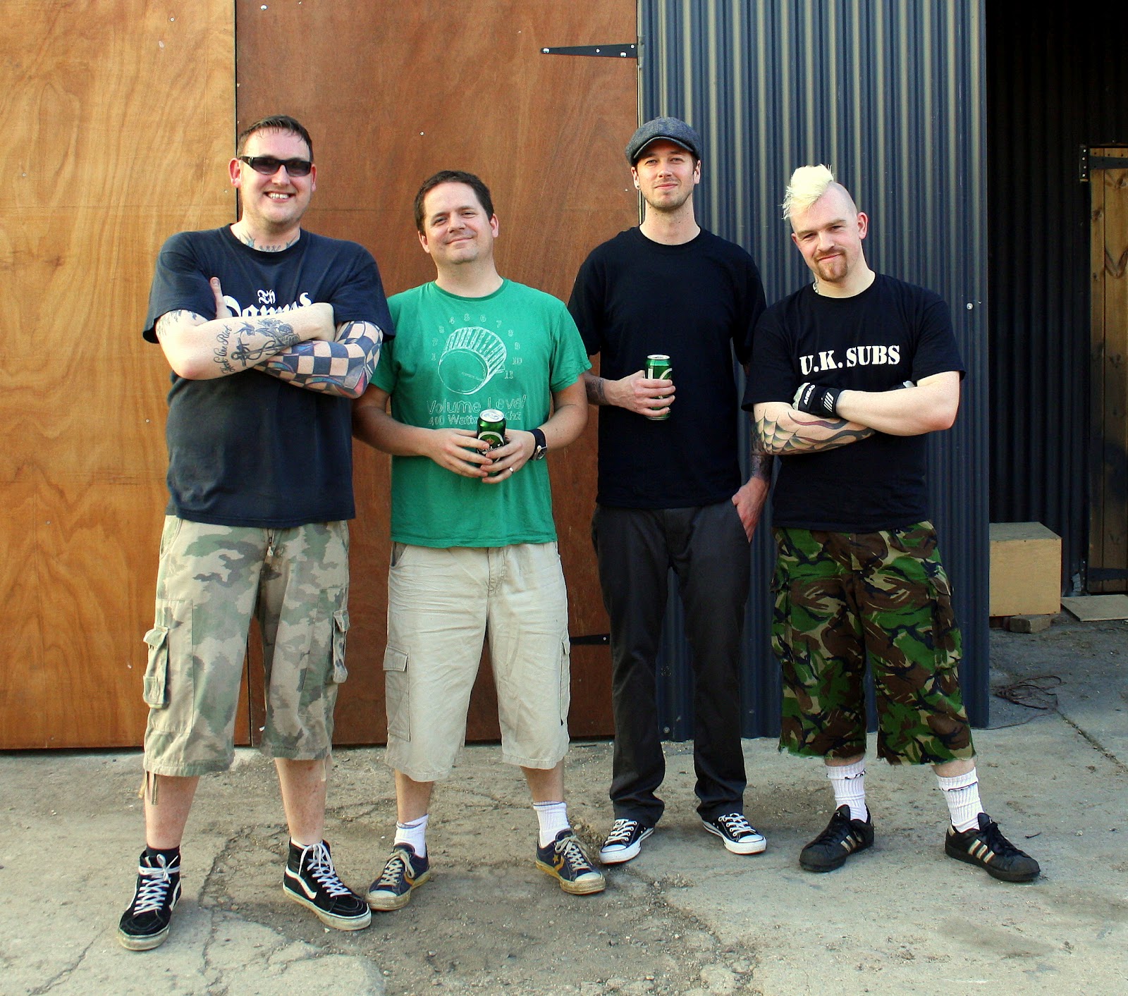 4ft Fingers - Alchetron, The Free Social Encyclopedia