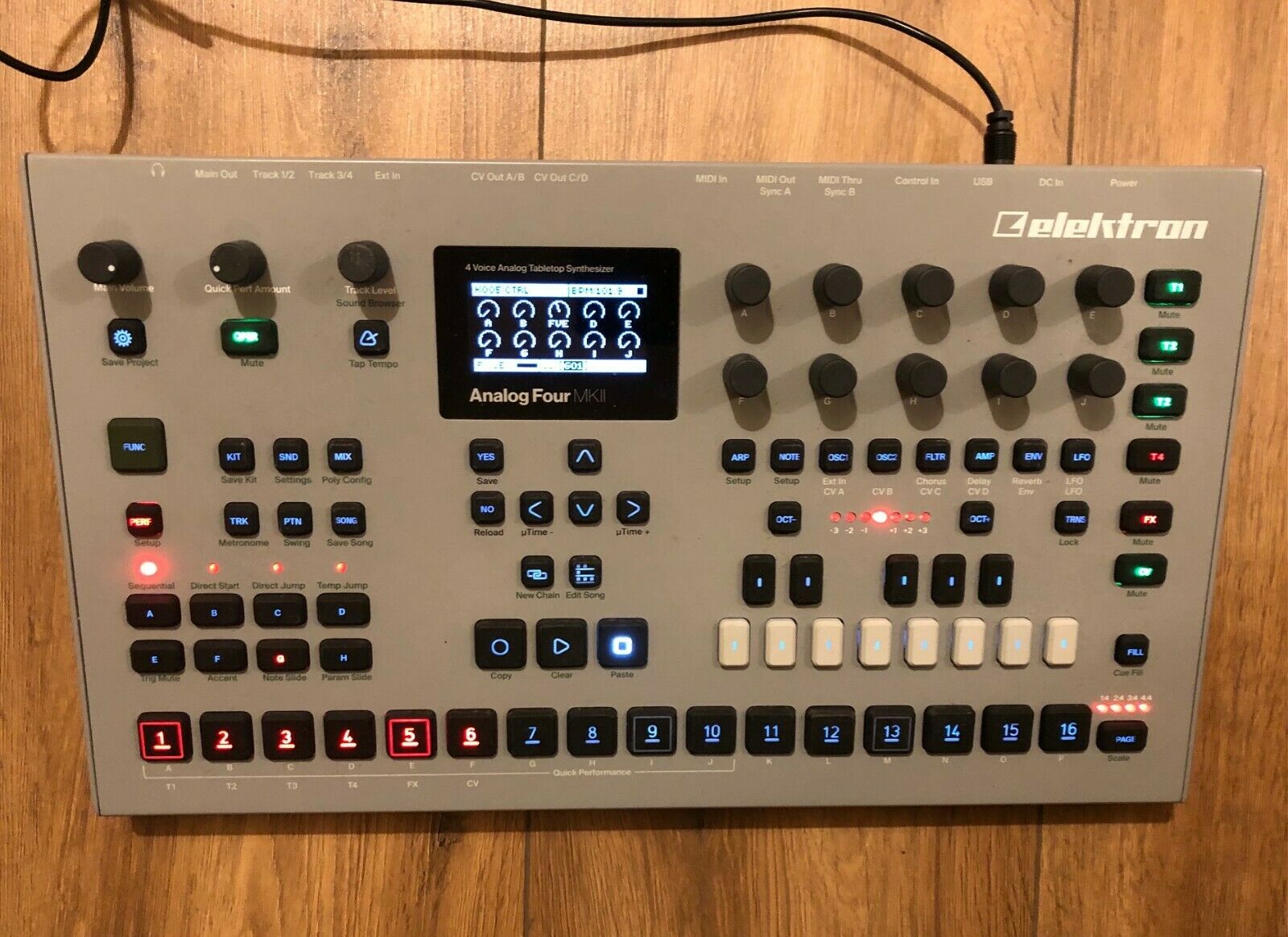 MATRIXSYNTH: Elektron Analog Four MkII Synth w/ Original Box