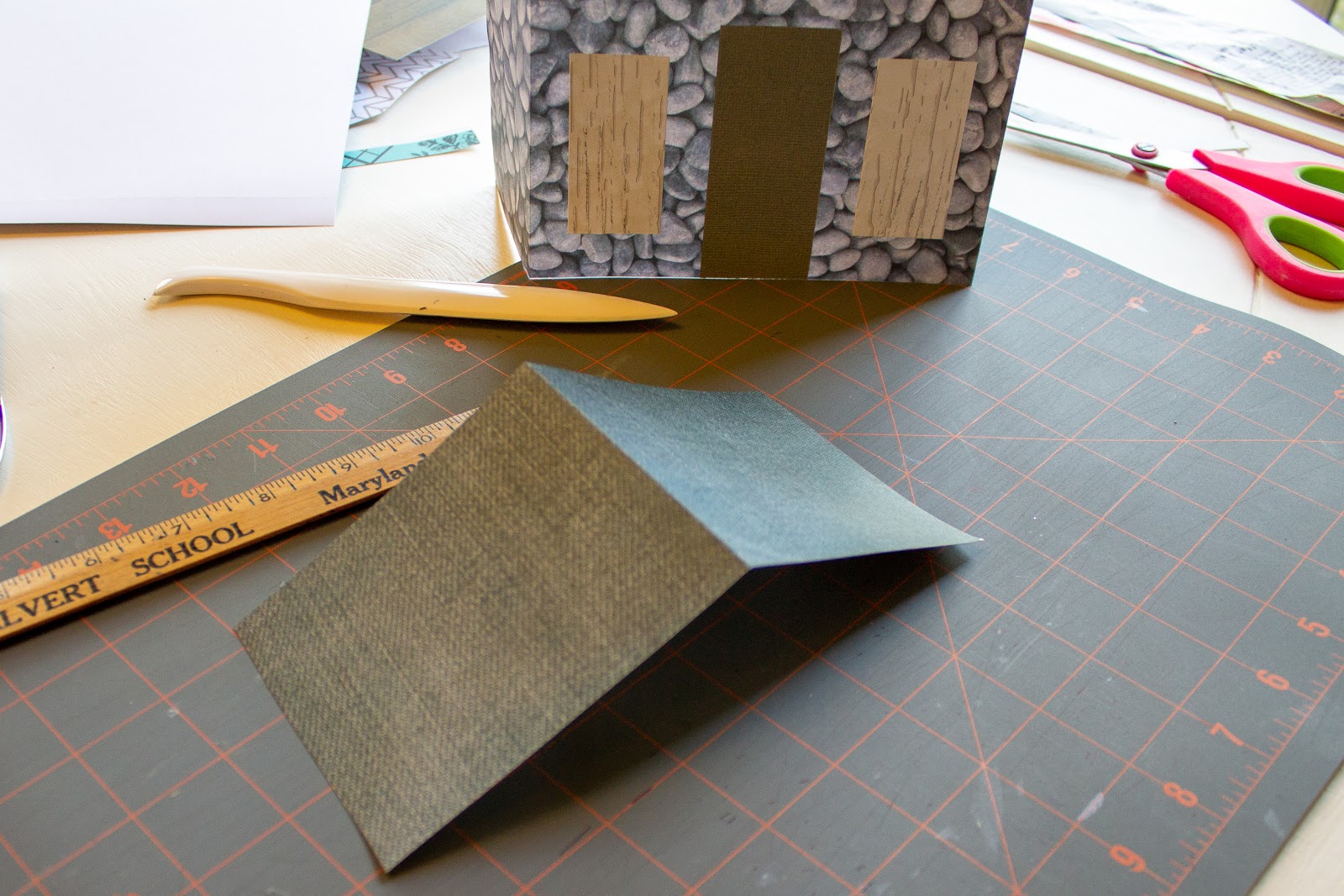 Make Little Paper Houses | Miss Kopy Kat