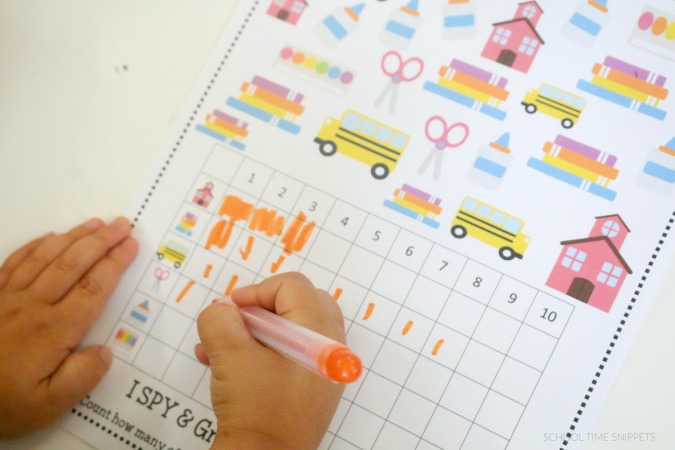 Back to School I SPY & Graph {FREE Printable} | School Time Snippets