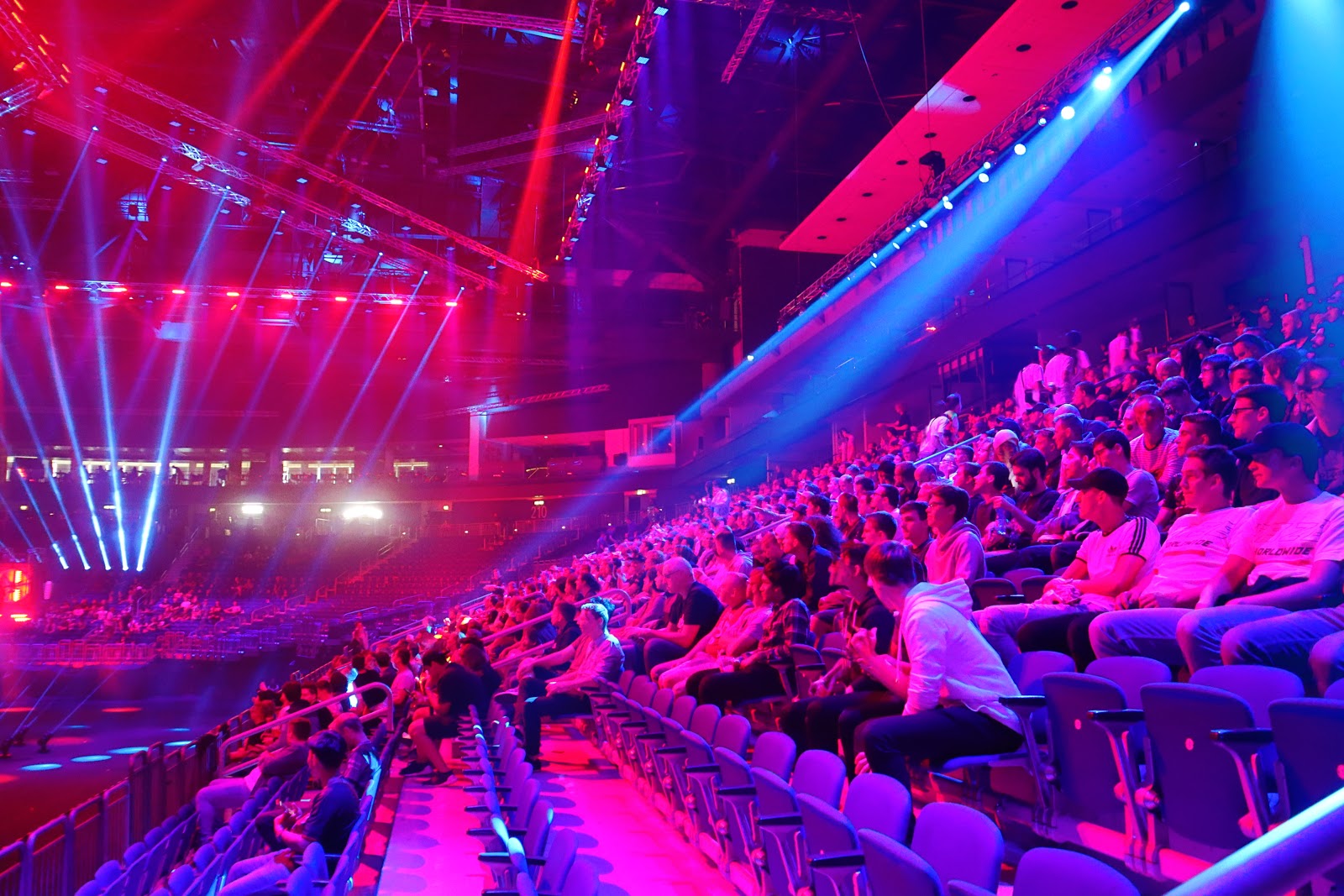 「StarLadder Berlin Major 2019 Campions Stage」現地観戦 ギャラリー - CSGO4JP