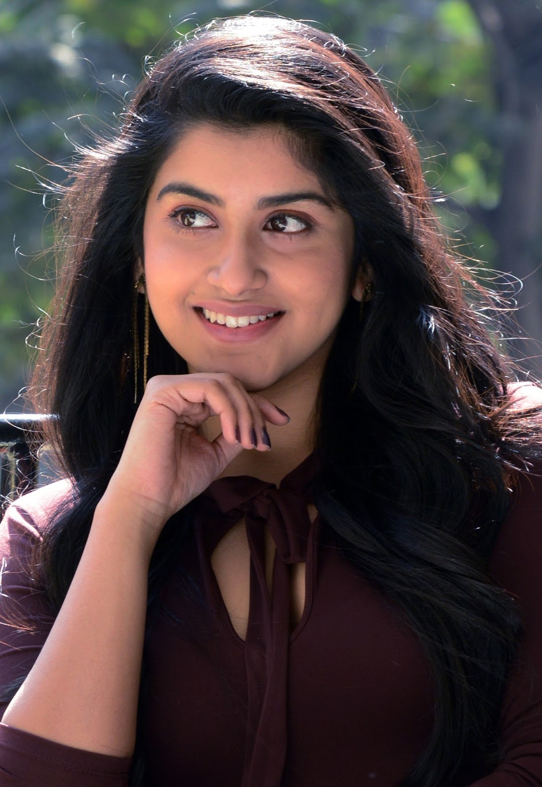 Heroin MANISHA RAJ Hot Stills - Catura News