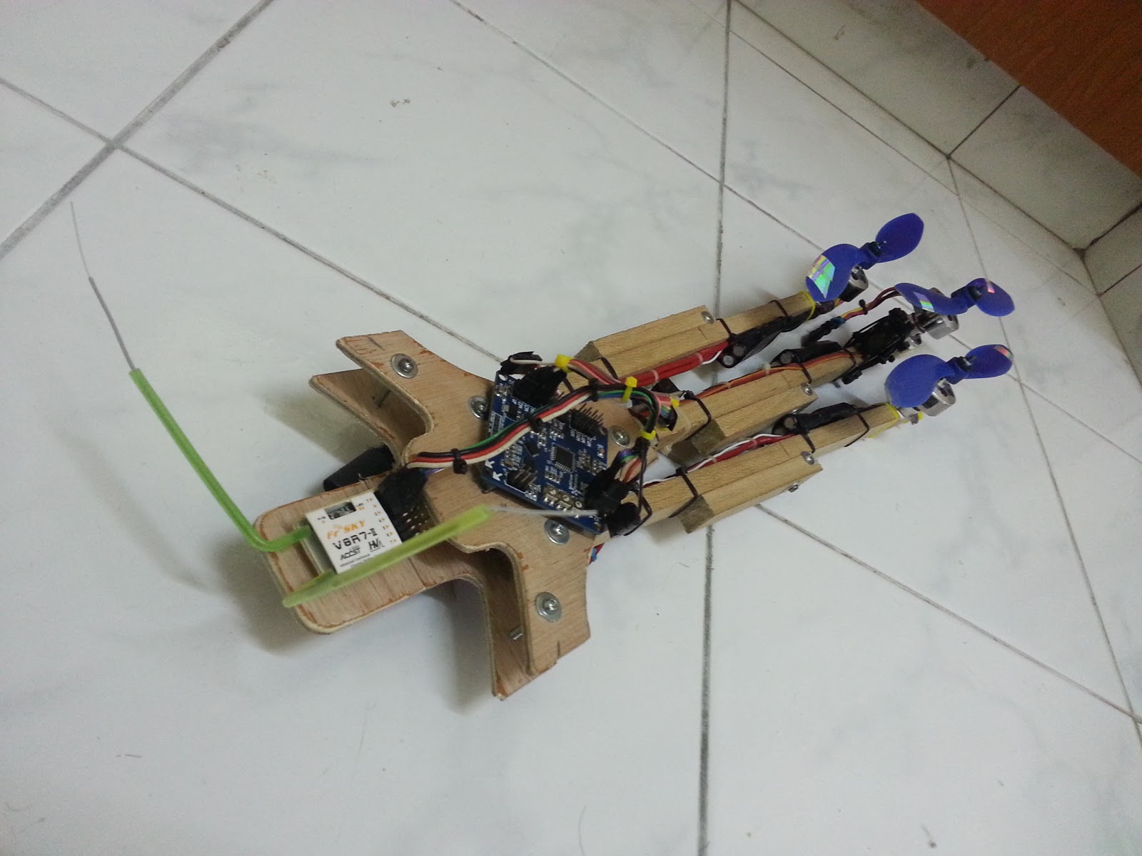 Kaysee Rc World My Diy Tricopter