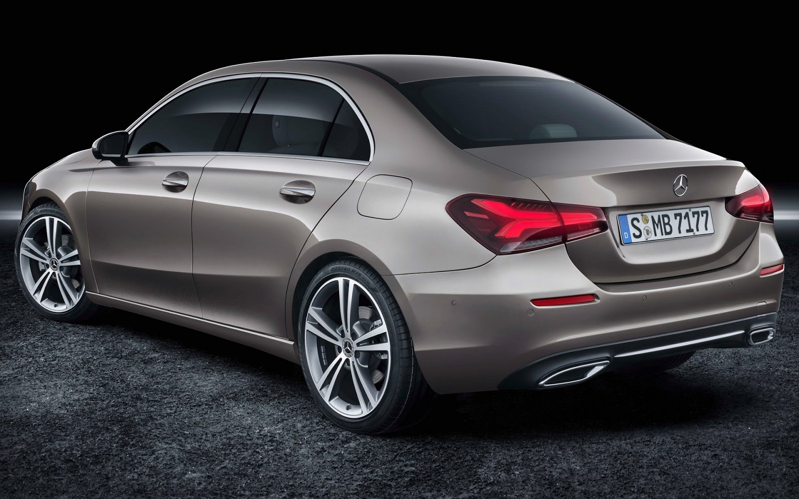 Mercedes-Benz A200 Sedan 2020 chega ao Brasil - preço R$ 169.900 reais