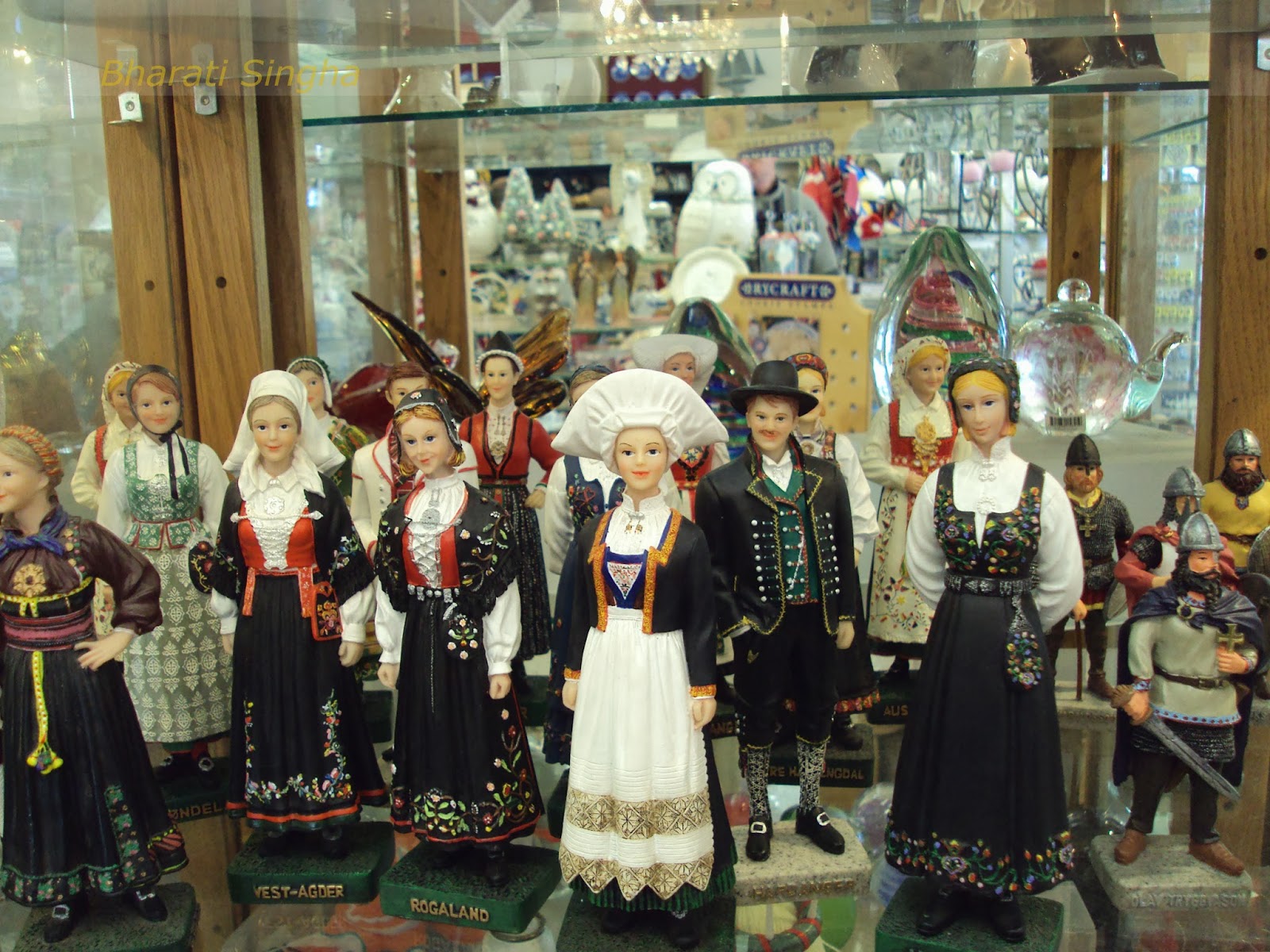 Traditional Dolls of Norway ~ Interesting Things