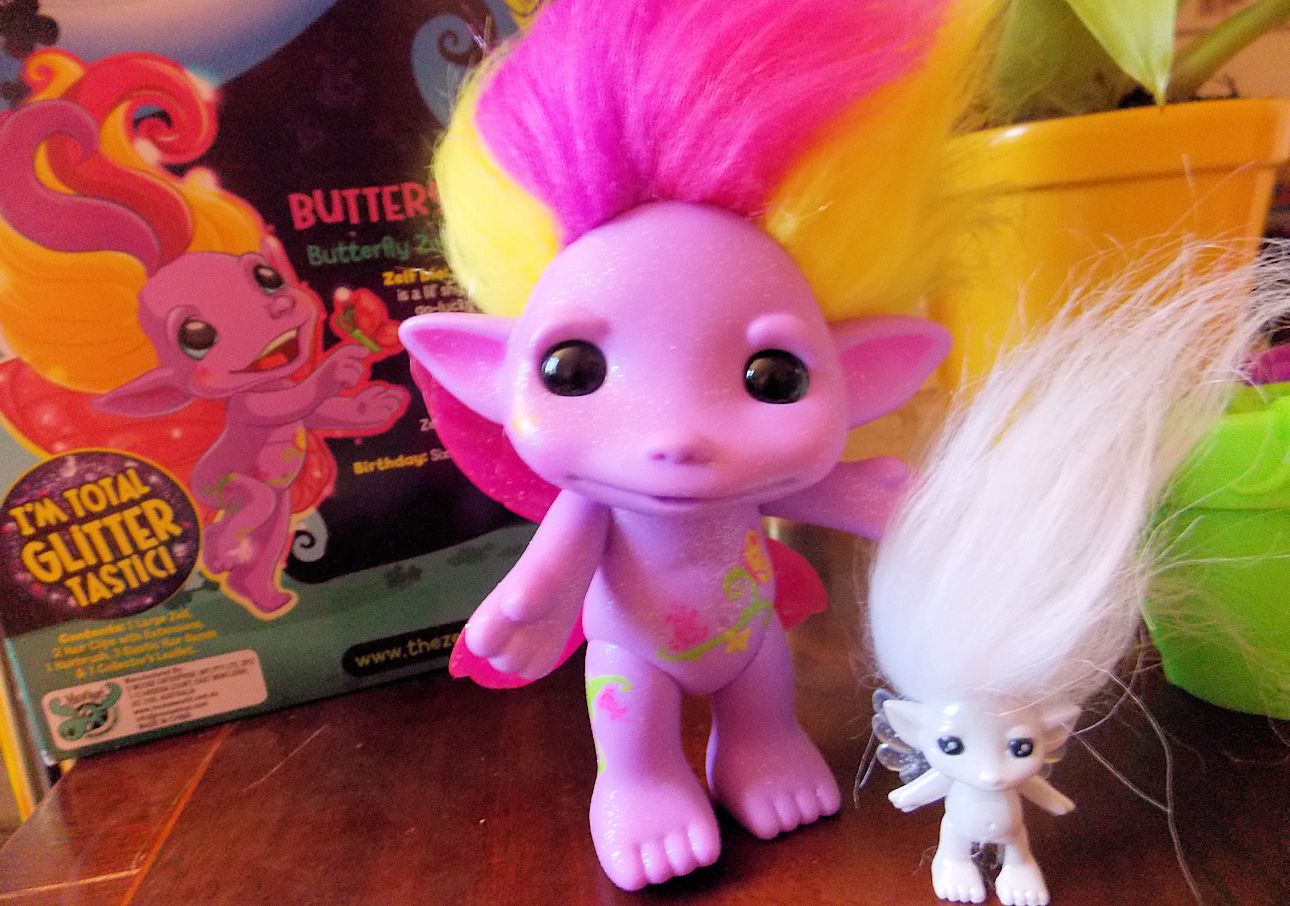 This is me Sarah mum of 3: Meet the Zelfs!