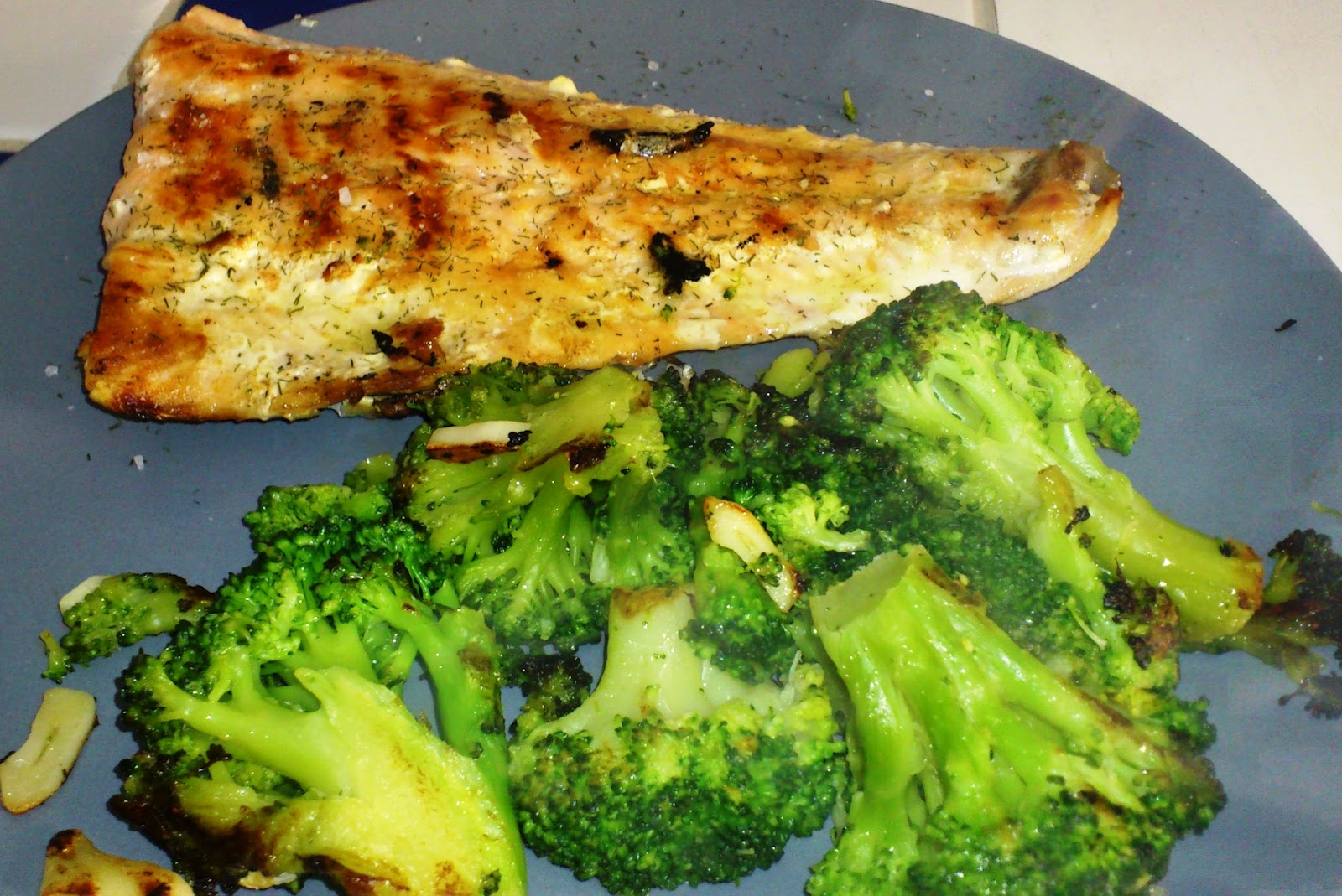 Recetas Dukan: Salmón a la plancha con Brócoli - PV