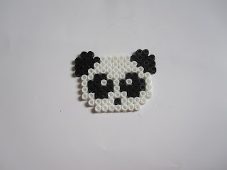 PYSSLA BEADS KEYCHAIN: Panda keychain