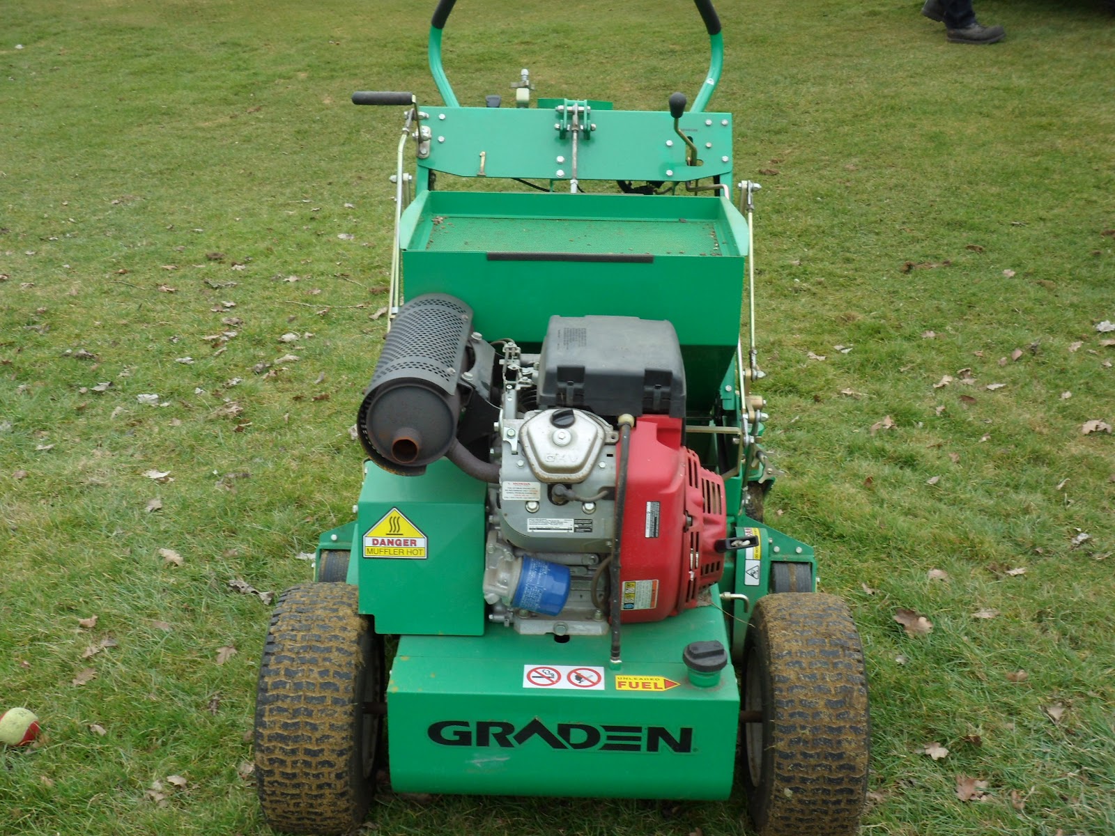 Royal Mid-Surrey Course Management: Pam Barton Course maintenance-week