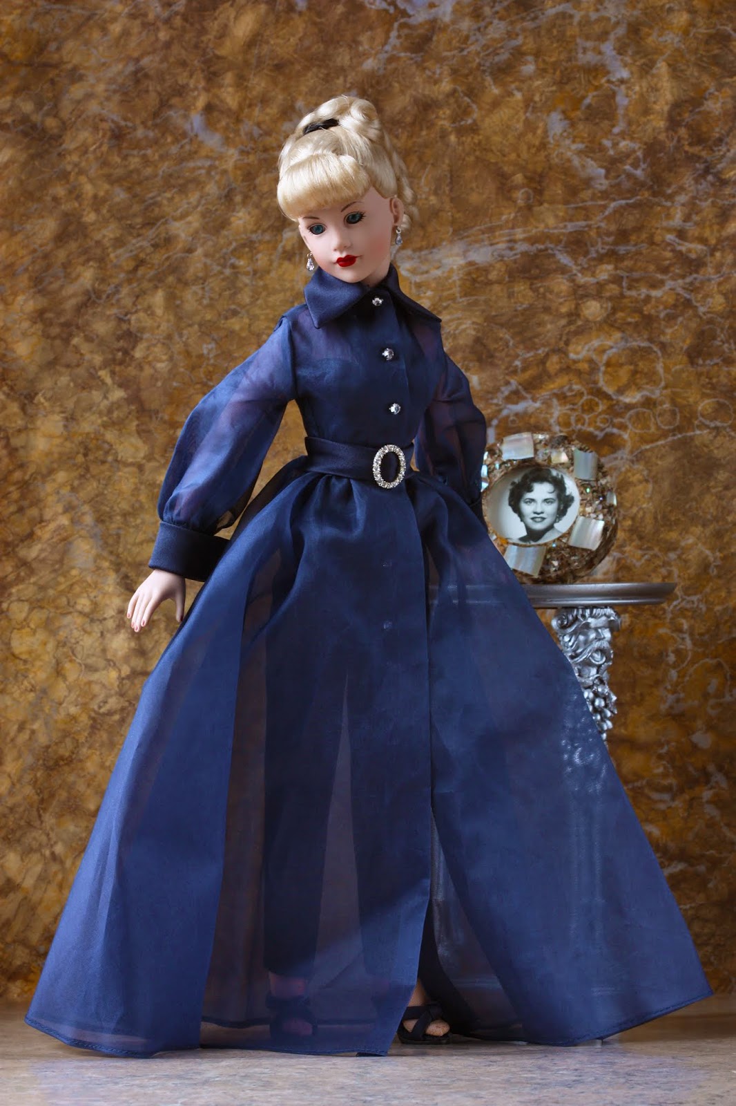 Dolldom: The Marvelous Mrs. Maisel Meets The Captivating Miss Collier