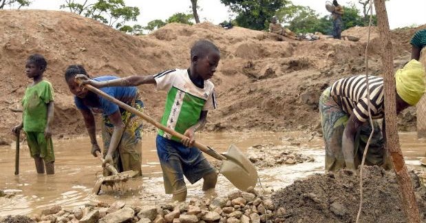 TRAVAIL DES ENFANTS DANS LES MINES EN REPUBLIQUE DEMOCRATIQUE DU CONGO