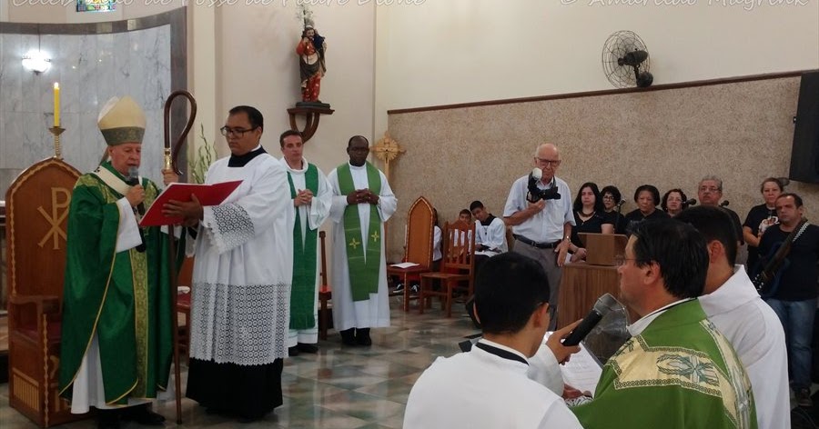 Paróquia São José de Bicas - MG: Padre Dione César de Oliveira Goulart ...