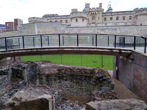 Walk 12 - A Walk Around the London Wall