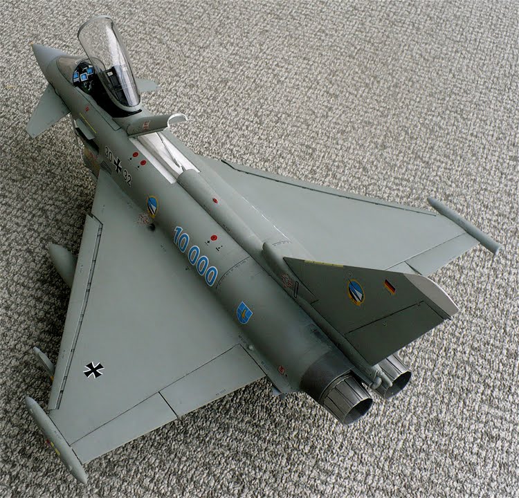 The Great Canadian Model Builders Web Page!: Eurofighter